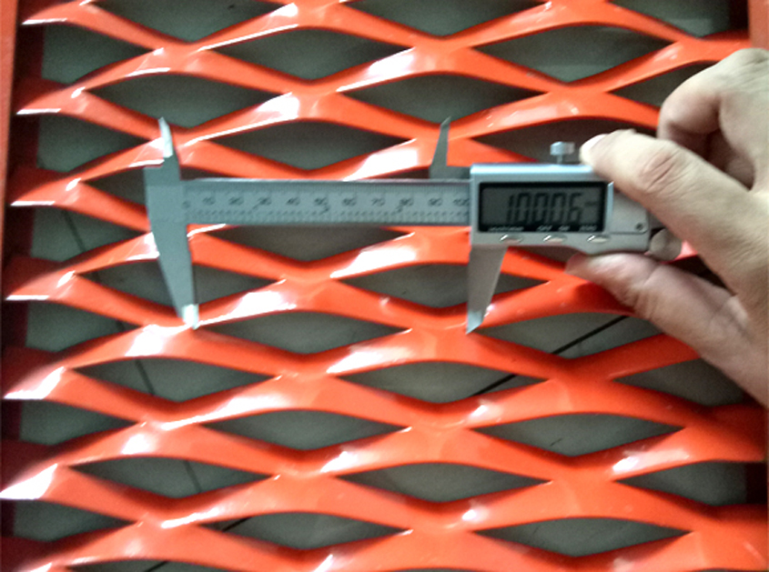 Expanded Metal Mesh, Diamond-shaped Wire Mesh Panel